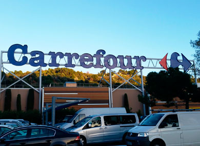 Grupo Carrefour inaugura lojas em três cidades