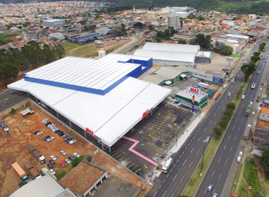 Max Atacadista, do Grupo Muffato, chega a 18 lojas