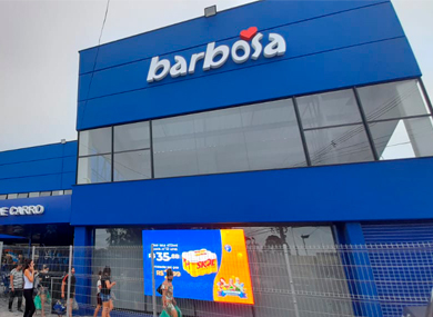 Barbosa Supermercados chega a 32 lojas